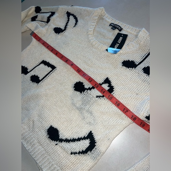 Hot Topic | Sweaters | Nwt Hot Topic Music Note Sweater Small S Cropped ...